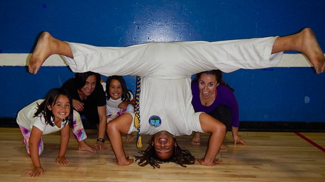 Dean Hulett teaches capoeira in Barrio Logan - Chris Lougeay Music